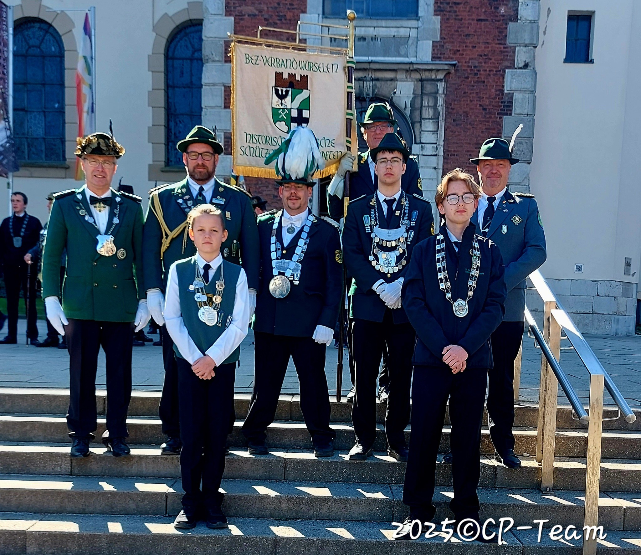 Stadtschützenkönig- und Stadtschützenprinzen Holzvogelschuss